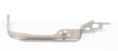 Uchwyt błotnika pasa lampy prawy do Audi A6 A7 4K0807348B Doposażanie ...